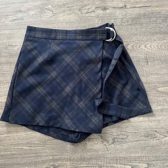 Princess Polly | Shorts | Princess Polly Plaid Skort | Poshmark